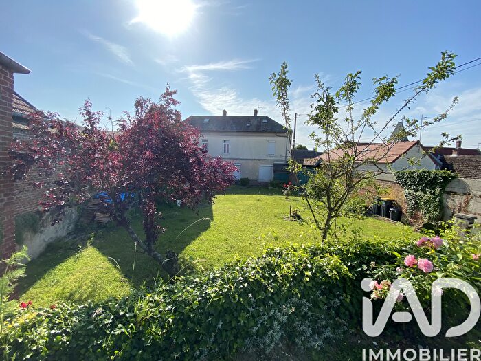 Maison à vendre - Bray-sur-Somme - 7 pièces - 6 chambres