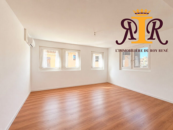 Appartement 3 pièces à Pertuis, à vendre