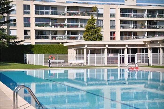 Appartement à vendre - Bailly - 4 pièces - 3 chambres