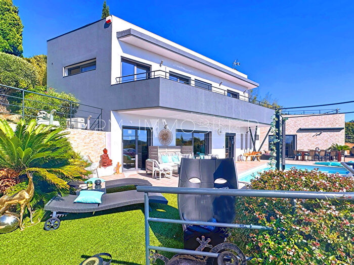 Maison 5 pièces à vendre à Saint-Raphaël, Agay