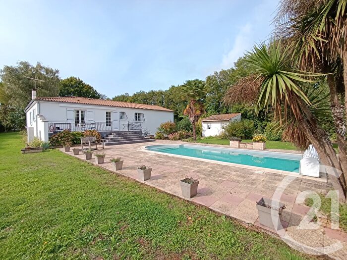 Maison à vendre - Croix-Chapeau - 5 pièces - 3 chambres