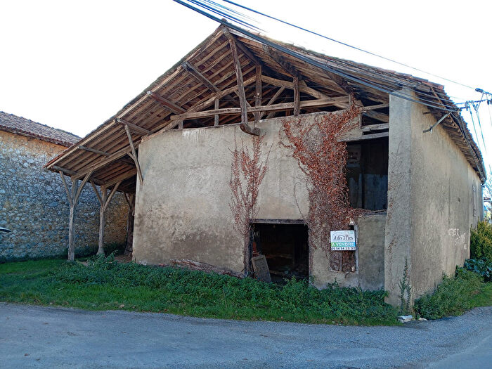 Maison à vendre - Lasserre - 2 pièces - 1 chambre