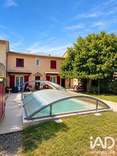 Maison 5 pièces à Camaret-sur-Aigues, à vendre