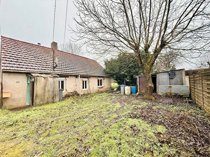 Maison à vendre - Longecourt-en-Plaine - 3 pièces - 2 chambres