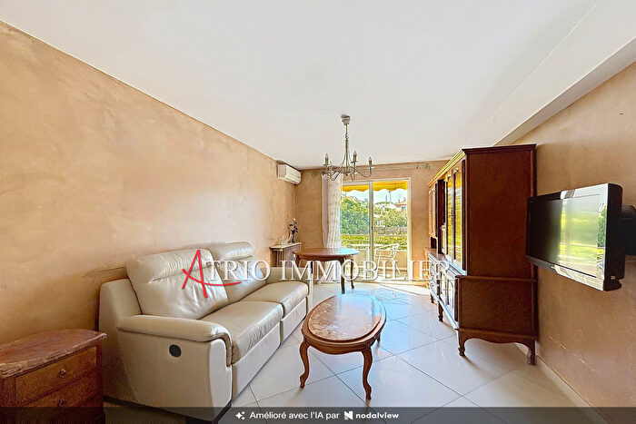 Cagnes-sur-Mer, Les Bréguières - Appartement 3 pièces à vendre