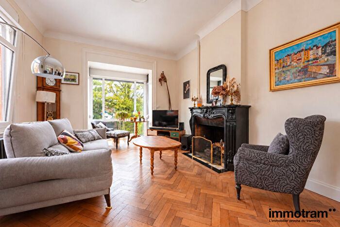 Villeneuve-d'Ascq : Maison 8 pièces à vendre