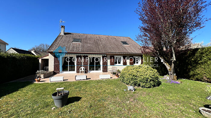 Maison à vendre - La Ferté-Alais - 8 pièces - 5 chambres