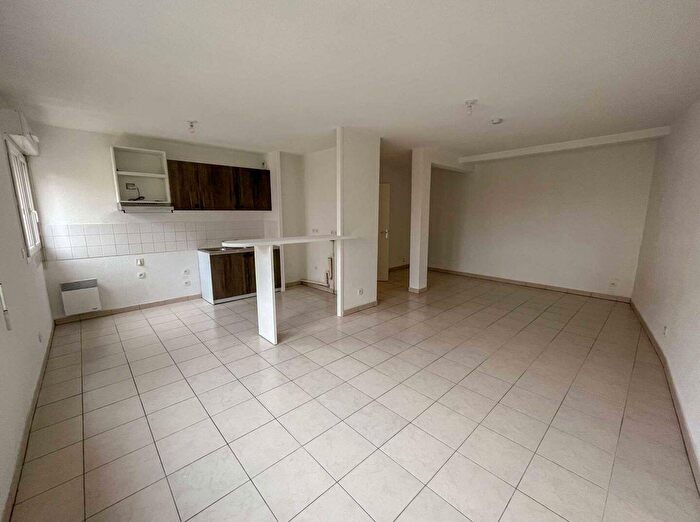 Appartement à louer - Castillon-la-Bataille - 3 pièces - 2 chambres