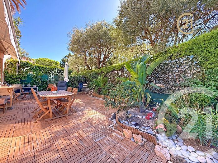 Appartement à vendre - Antibes, Rabiac, Carriat, Les Semboules, Les Brusquets - 3 pièces - 2 chambres