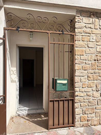 Carpentras, Coeur de Ville - Appartement 3 pièces à vendre
