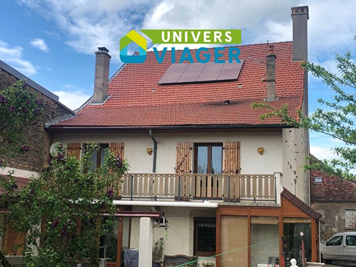 Maison à vendre - Perrigny - 8 pièces - 5 chambres