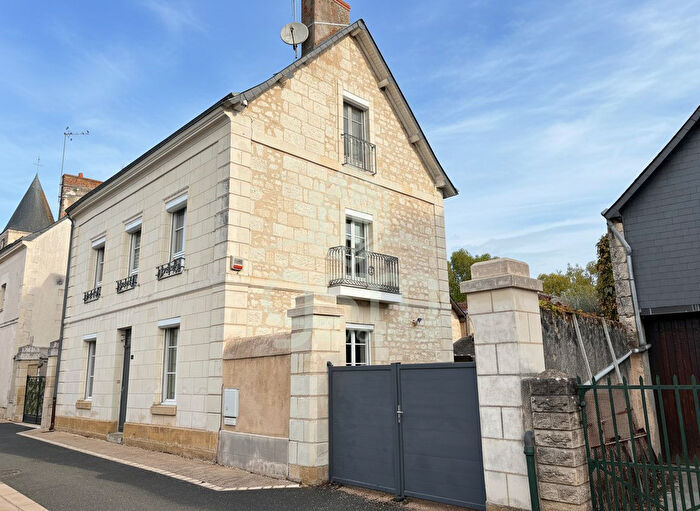 Saint-Épain - Maison 8 pièces à vendre