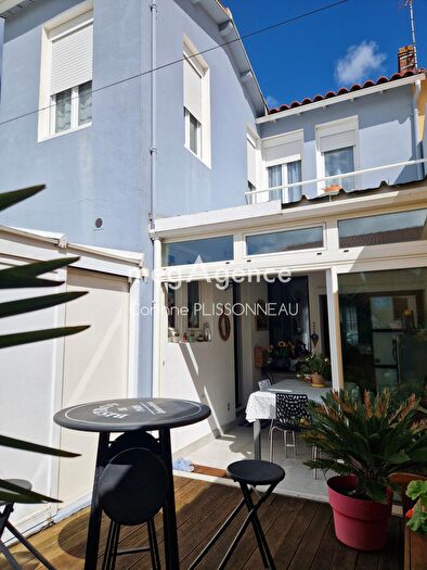 Maison à vendre - Les Sables-dOlonne, Les Roses, Route du Château dOlonne - 4 pièces - 2 chambres