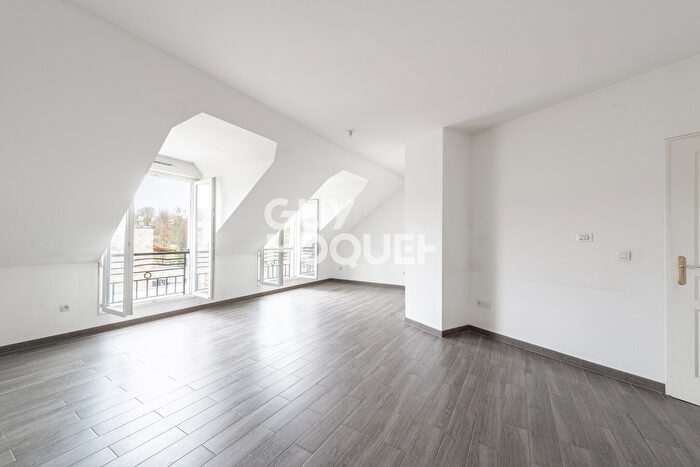 Appartement à vendre - Villiers-sur-Marne, Centre-ville - 3 pièces - 2 chambres