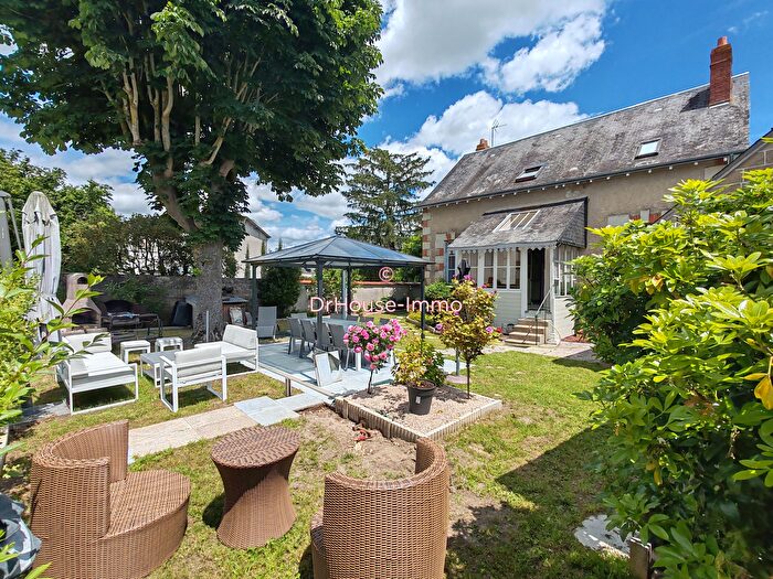 Les Ormes - Maison 7 pièces à vendre