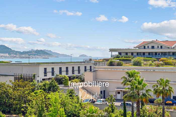 Marseille 8ème, La Plage : Appartement 3 pièces à vendre