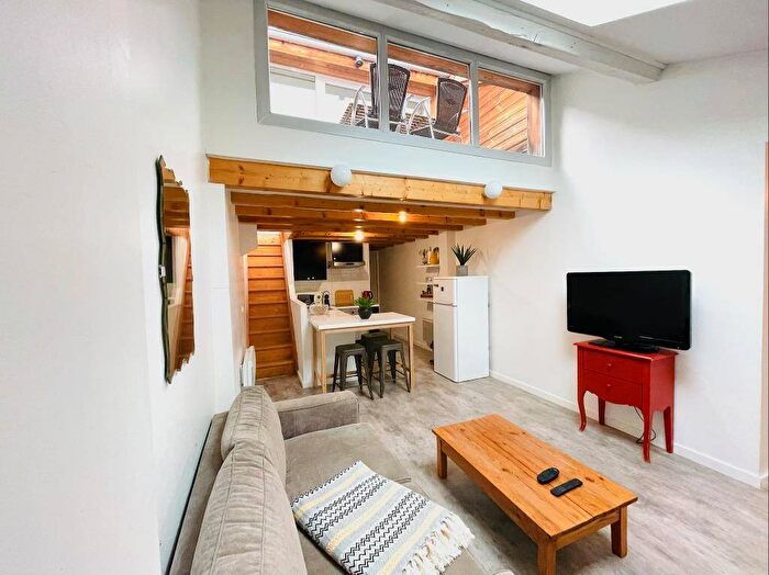 Appartement à louer - Jacquard, St Etienne - 3 pièces - 2 chambres