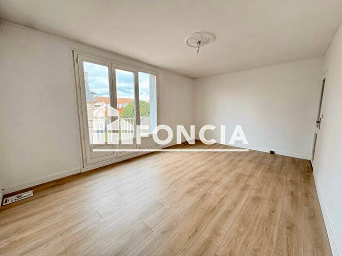 Appartement à louer - Bourg-Charité, Narbonne - 3 pièces - 2 chambres