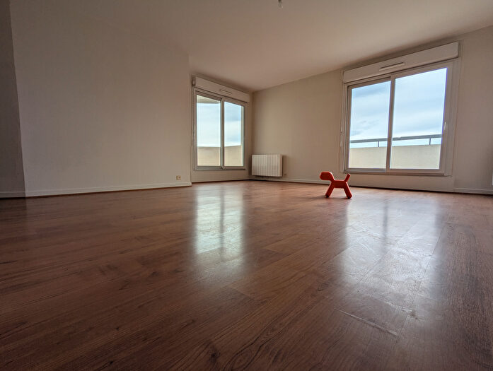 Appartement à louer - Clermont-Ferrand, Oradou - 3 pièces - 2 chambres