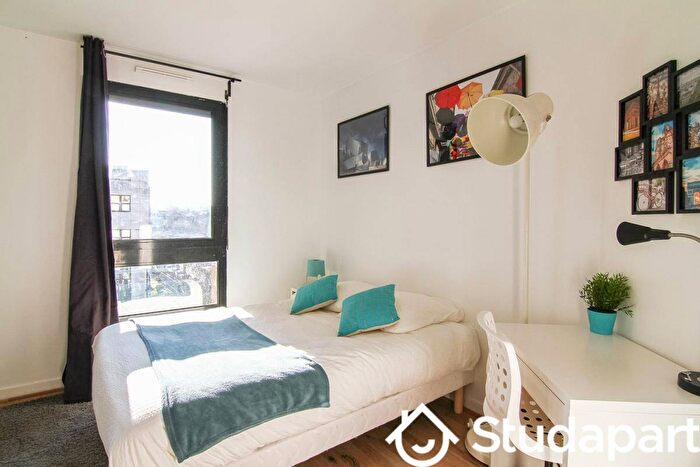 Appartement 1 pièce à louer à Rueil sur Seine-Plaine-Gare, Rueil-Malmaison