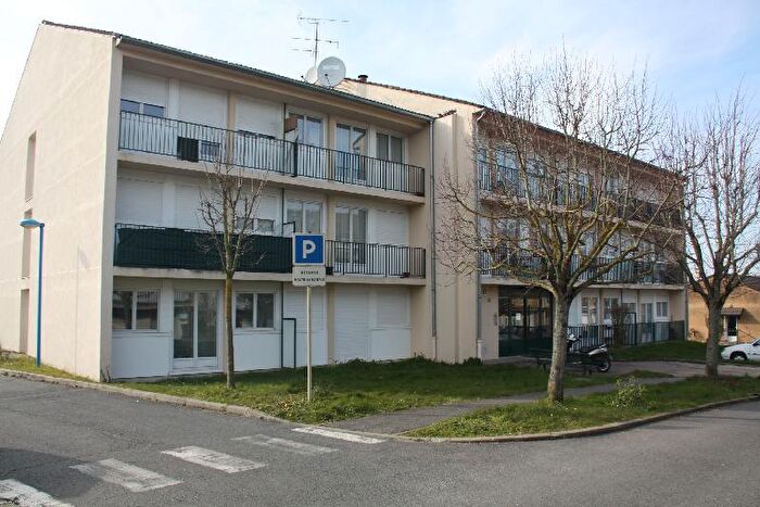 Appartement 1 pièce à louer à Courtenay