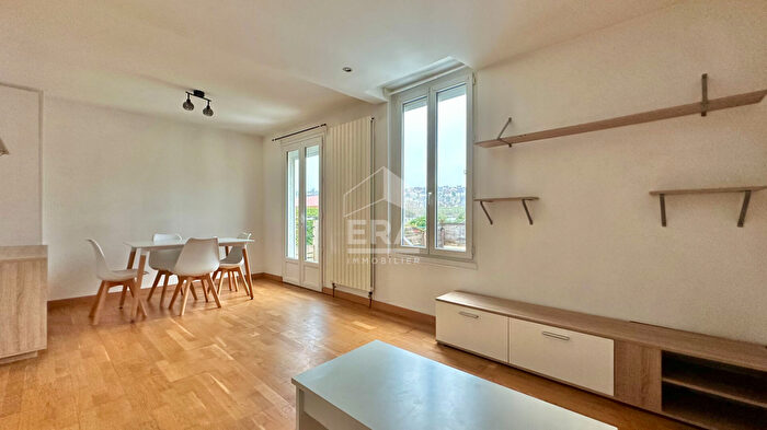 Maison à vendre - Viry-Châtillon, Port, Aviation - 4 pièces - 2 chambres