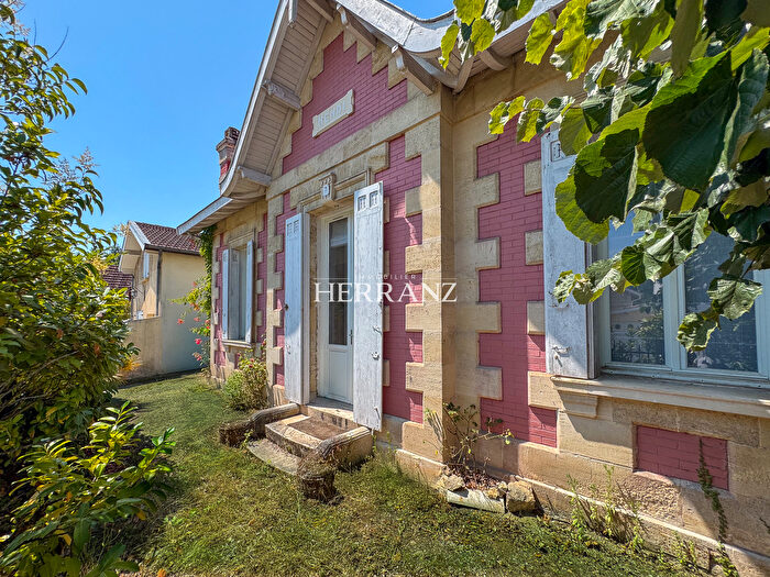 Pessac, Bourg - Maison 5 pièces à vendre