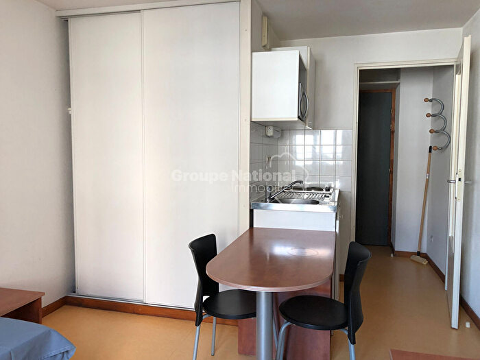 Appartement à vendre - Valence, Le Polygone - 1 pièce
