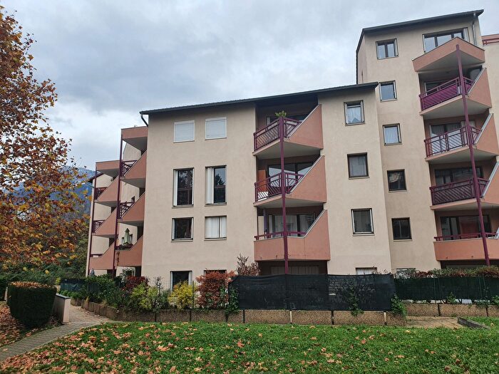 Appartement à louer - Grenoble, Berriat - 4 pièces - 3 chambres