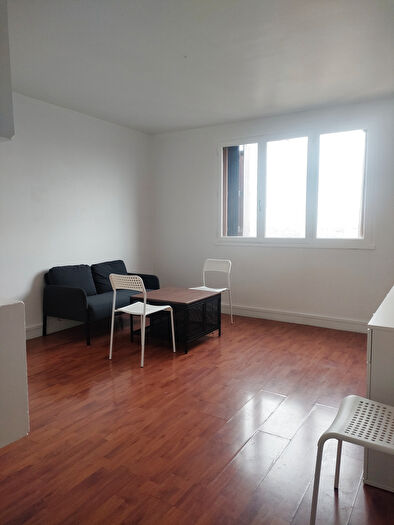 Appartement à louer - Saint-Denis, République, Gare - 2 pièces - 1 chambre