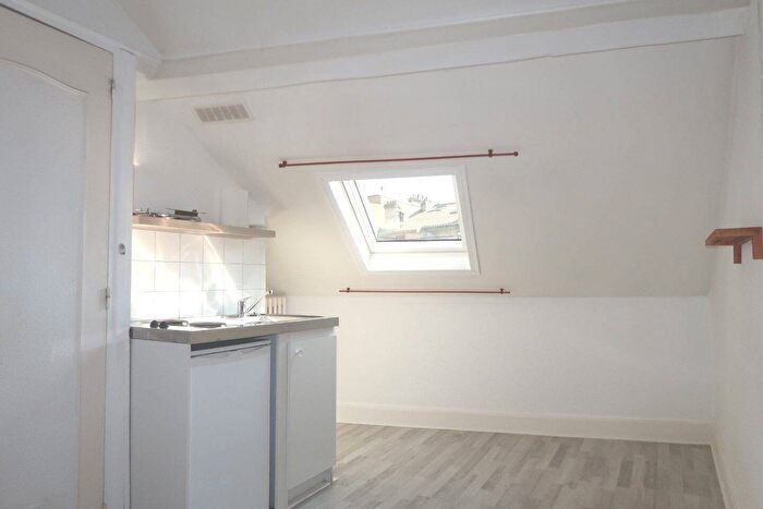 Appartement à louer - André Theuriet, Clermont-Ferrand - 1 pièce