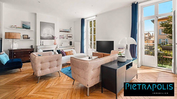 Villefranche-sur-Saône, Centre-ville - Appartement 4 pièces à vendre