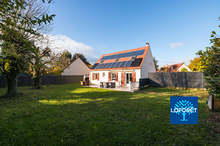 Maison à vendre - Villeron - 6 pièces - 4 chambres