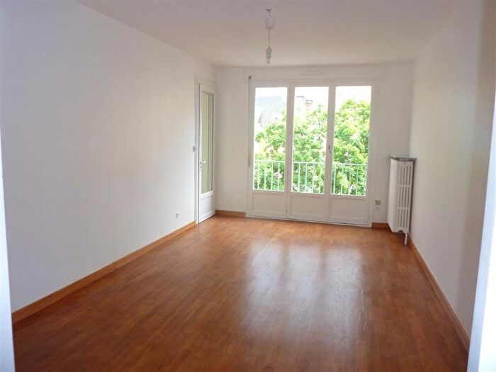 Appartement 2 pièces à Villeurbanne, Perrallière, à louer
