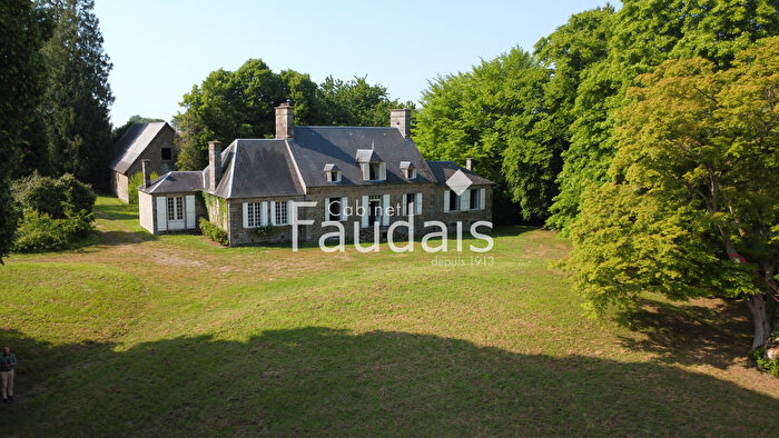 Maison à vendre - Viessoix - 10 pièces - 5 chambres