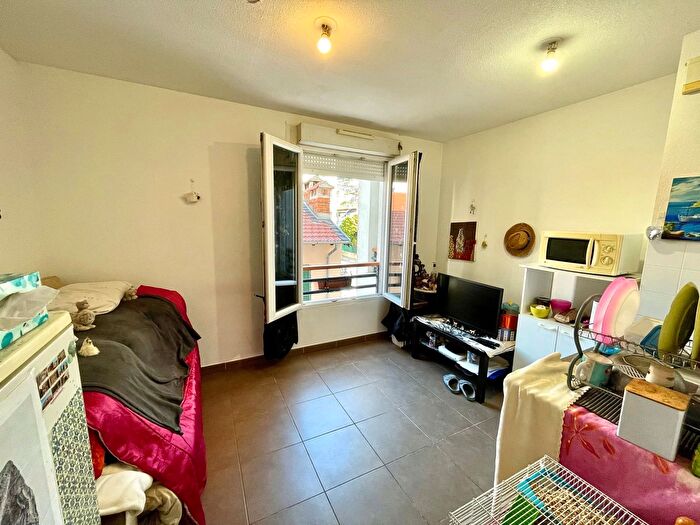 Appartement à vendre - Nice, Saint-Roch - 1 pièce