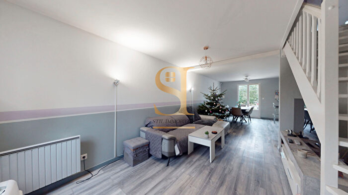 Maison à vendre - Breuillet - 4 pièces - 3 chambres