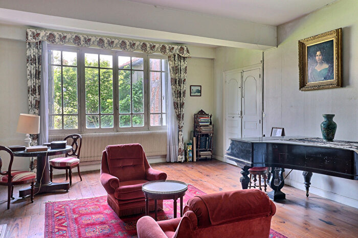 Maison à vendre - Saint-Sever - 12 pièces - 7 chambres