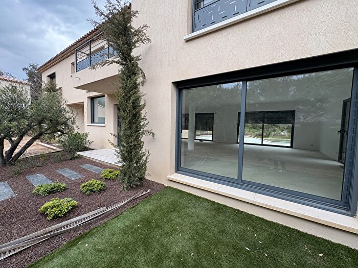 Maison à vendre - Le Plan-de-la-Tour - 6 pièces - 5 chambres