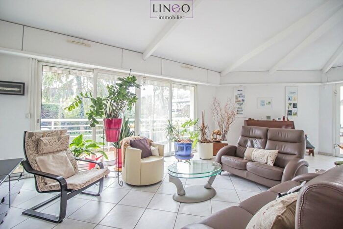 Maison à vendre - Choisy-le-Roi, Centre-ville, Parc Prairie, Hautes Bornes - 7 pièces - 5 chambres