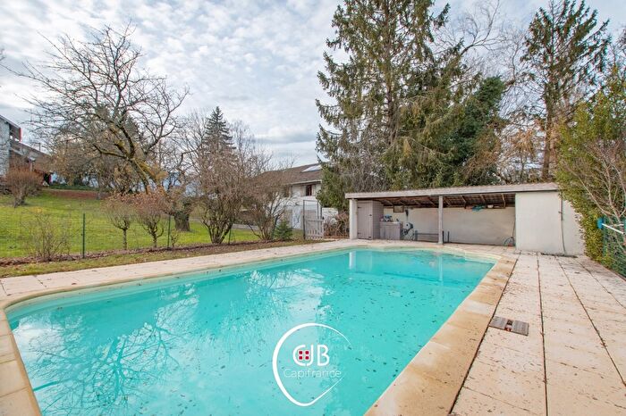 Maison à vendre - Les Marches - 6 pièces - 5 chambres