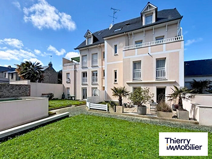 Appartement 3 pièces à Dinard, Centre-ville, Plage de l'Ecluse, Pointe du Moulinet, à vendre