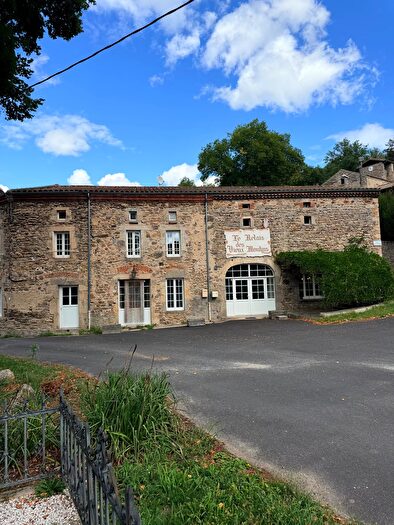 Maison 10 pièces à vendre à Valz-sous-Châteauneuf