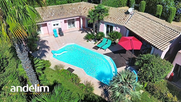 Fréjus, Gallieni : Maison 5 pièces à vendre