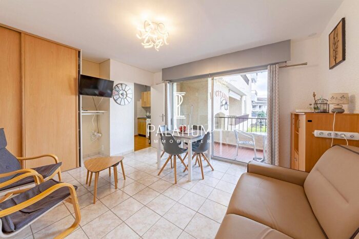 Appartement 1 pièce à Gréoux-les-Bains, à vendre