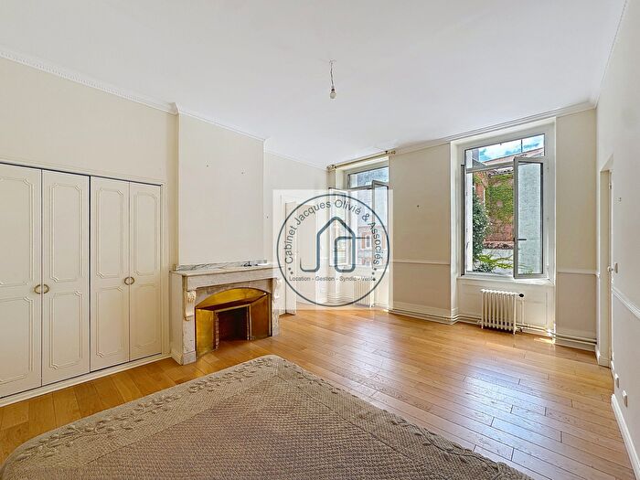 Toulouse, Capitole : Appartement 4 pièces à vendre