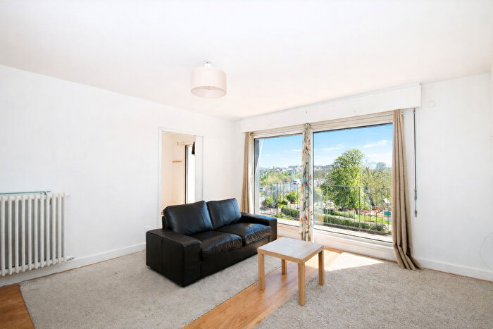 Appartement 4 pièces à vendre à Chatou, Sud