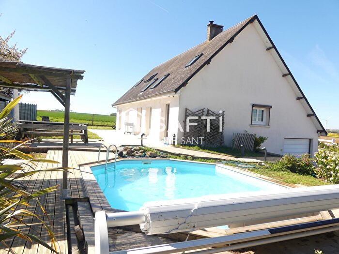 Maison à vendre - Saint-Just-en-Chaussée - 8 pièces - 4 chambres