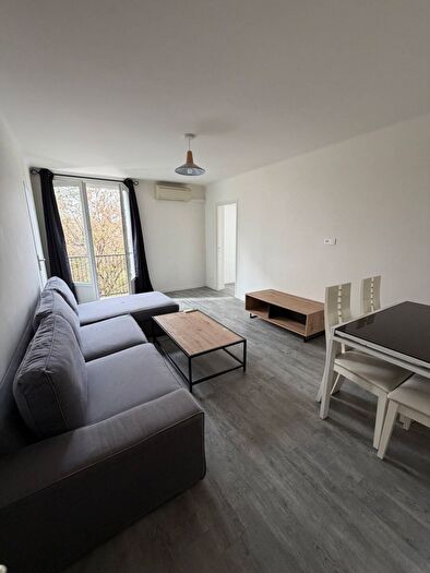 Appartement à louer - Ajaccio - 3 pièces - 2 chambres