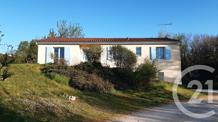 Maison 5 pièces à Agonac, à louer